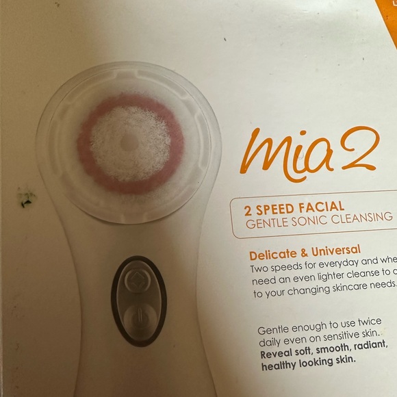 Clarisonic | Makeup | Clarisonic Mia 2 Sonic Facial Skin Cleansing ...